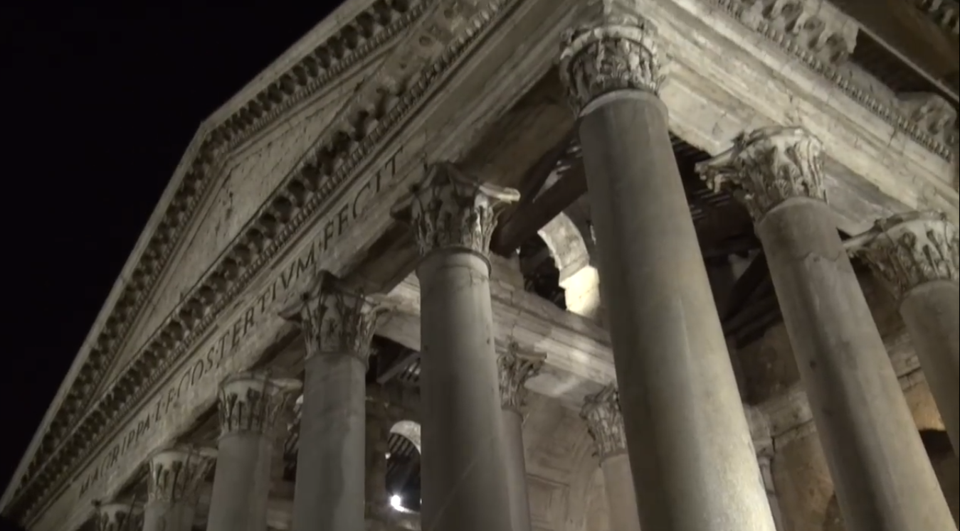 Il Pantheon splende di bellezza con la nuova illuminazione artistica (e ...