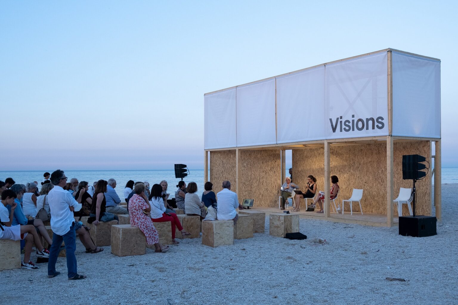 Demanio Marittimo XII edizione. Lanterne e intelligenze che aiutano a ...