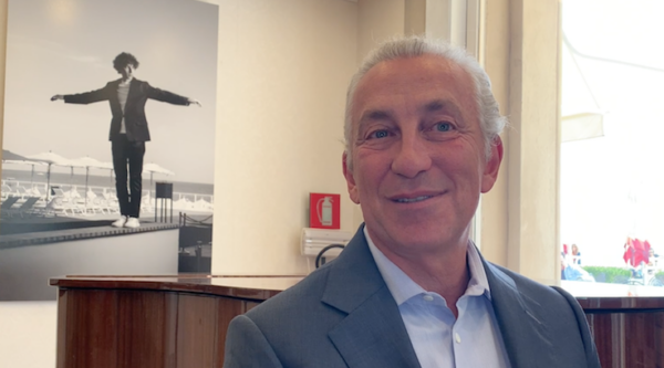 ArtSpecial Venezia 79. Videointervista a Tony Nader, Guru di Hollywood ...