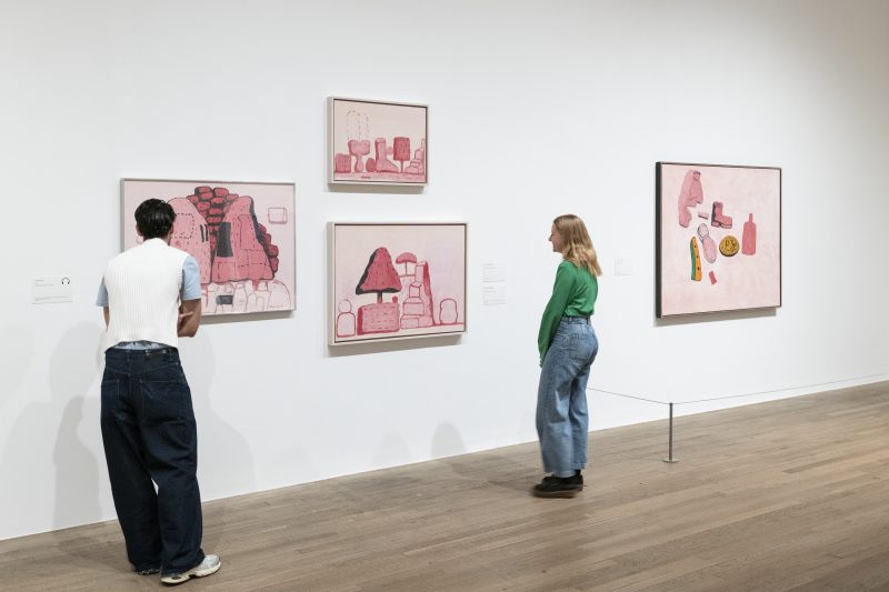 Philip Guston alla Tate Modern, con più di 100 opere. Le immagini della ...